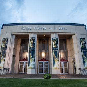 THE RUTH AND NATHAN HALE THEATER - Updated September 2025 - 39 Photos ...