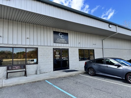 CLASSIC COLLISION - Updated December 2025 - 2469 Castleton Commerce Way ...