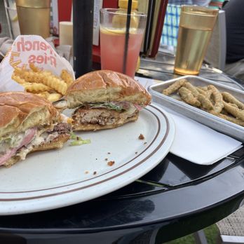 THE WELCOME BACK LOUNGE - Updated October 2025 - 146 Photos & 130 ...