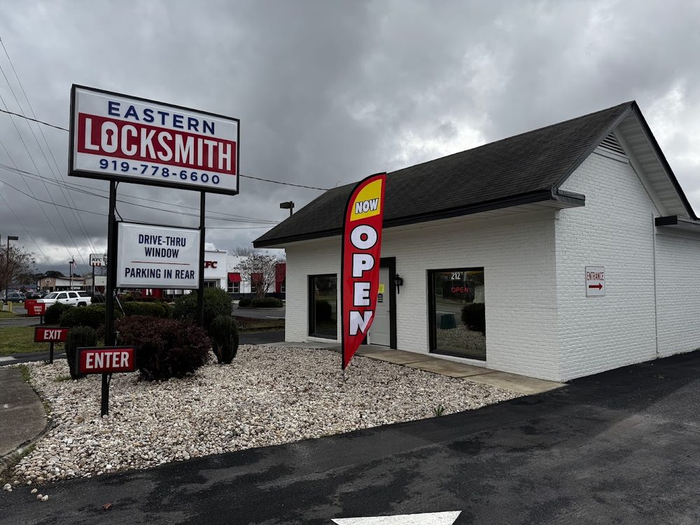 EASTERN LOCKSMITH SERVICE - Updated October 2025 - 208 N Berkeley Blvd ...