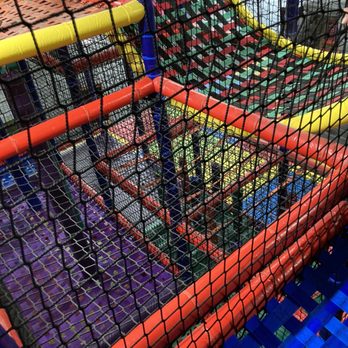 BIZZY BEE INDOOR PLAY CENTER - Updated December 2025 - 135 Photos & 42 ...