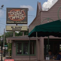 DIZZY WHIZZ - Updated July 2025 - 138 Photos & 138 Reviews - 217 W ...