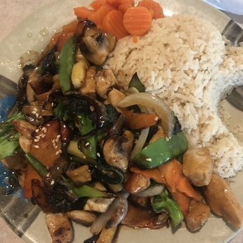 FUJI RESTAURANT - Updated May 2025 - 25 Photos & 80 Reviews - 215 ...