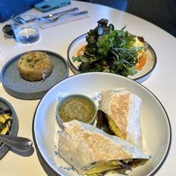 TWO HANDS - Updated August 2025 - 149 Photos & 81 Reviews - 3985 N ...