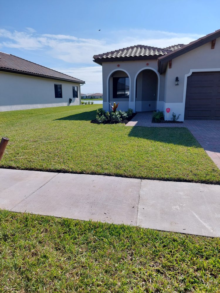 CUSTOMIZED LAWN - Updated May 2025 - Naples, Florida - Lawn Services ...