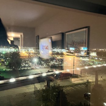 HAMPTON INN NEWARK AIRPORT - Updated June 2025 - 103 Photos & 30 ...