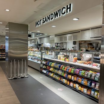 DUKE EATERY - Updated April 2025 - 68 Photos & 85 Reviews - 300 Park ...