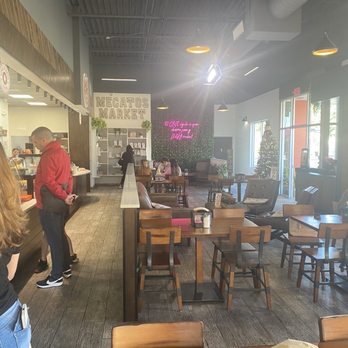 MECATOS BAKERY & CAFÉ - METROWEST - Updated December 2025 - 252 Photos ...