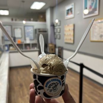 DAVIS CREAMERY - Updated May 2025 - 381 Photos & 405 Reviews - 113 E St ...