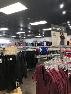 UNIFORM ADVANTAGE - 35 Photos & 123 Reviews - 5673 Woodruff Ave ...