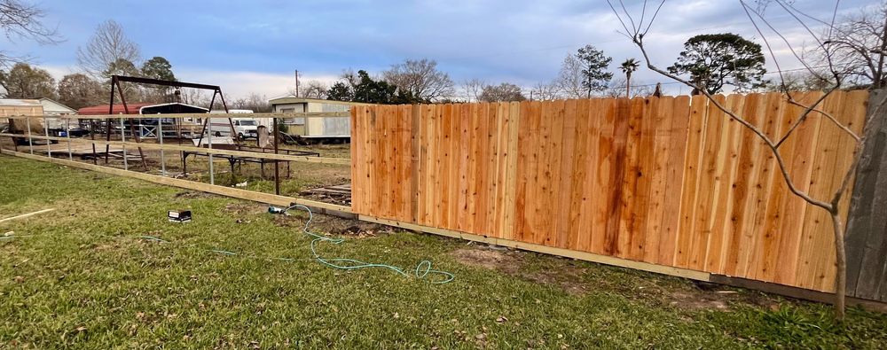 SIGNATURE FENCING - Updated July 2024 - Mont Belvieu, Texas - Fences ...