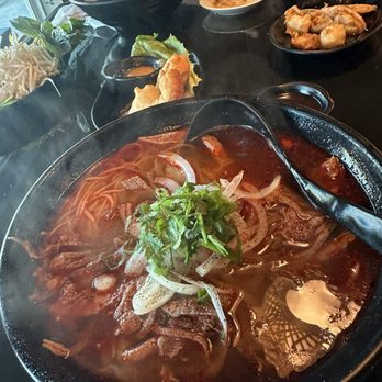 PHOXY PHO - Updated November 2025 - 57 Photos & 52 Reviews - 4939 Dorr ...