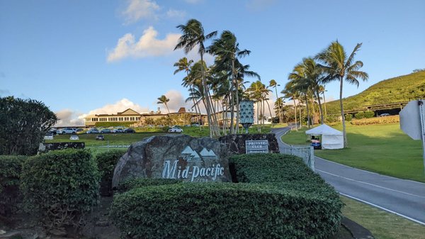 MID-PACIFIC COUNTRY CLUB - Updated December 2025 - 204 Photos & 35 ...