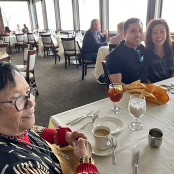 RIVERWINDS RESTAURANT - Updated March 2025 - 554 Photos & 440 Reviews ...