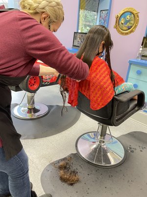 FUN KUTS 4 KIDS - Updated December 2025 - 27 Reviews - 35 S Centre St ...