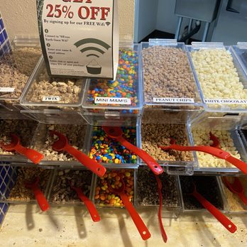 FROYO EARTH - Updated October 2025 - 45 Photos & 32 Reviews - 829 E ...