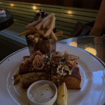 IRONSIDE FISH & OYSTER - Updated July 2024 - 11241 Photos & 5582 ...