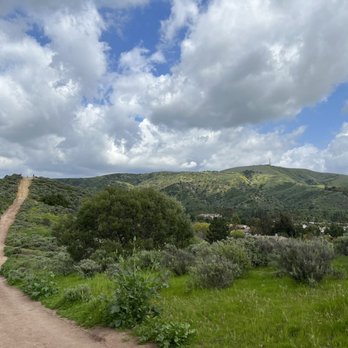 PETERS CANYON HIKE - Updated May 2024 - 1119 Photos & 374 Reviews ...