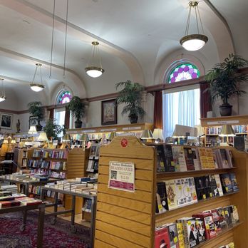 BOULDER BOOK STORE - Updated December 2025 - 162 Photos & 246 Reviews ...