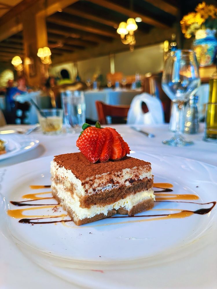 CARLUCCI ROSEMONT - Updated November 2024 - 380 Photos & 442 Reviews ...