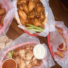 PAPA BEES - Updated April 2025 - 302 Photos & 342 Reviews - 480 S ...