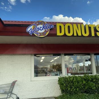 ROCKLIN DONUTS & CINNAMON - Updated July 2025 - 665 Photos & 648 ...