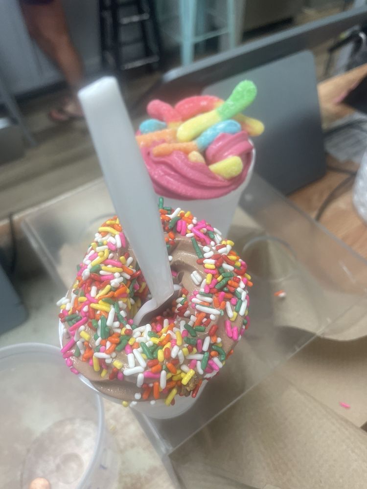 YOPOP FROZEN YOGURT - Updated March 2025 - 56 Photos & 66 Reviews ...