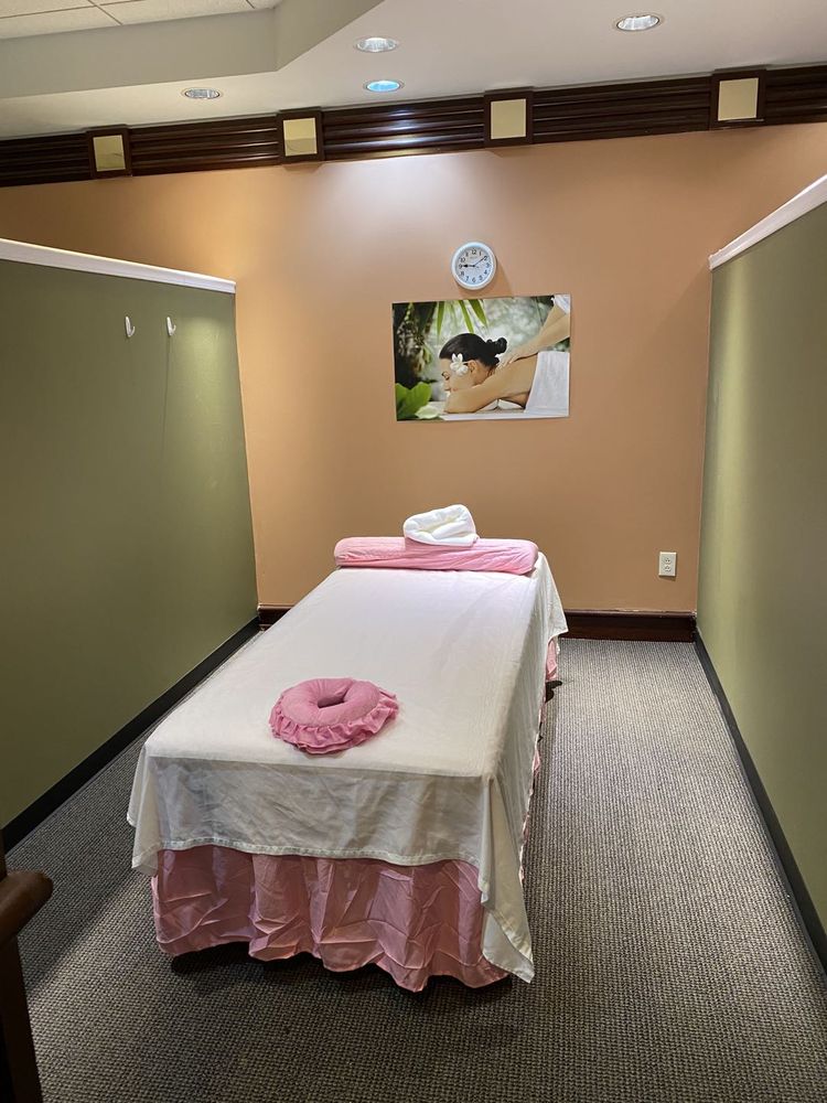 FRESH SPA - Updated January 2025 - 2700 Miamisburg Centerville Rd ...