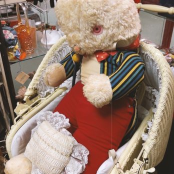 SPRING ANTIQUE MALL - Updated December 2025 - 83 Photos & 43 Reviews ...