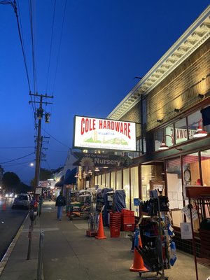 COLE HARDWARE - Updated November 2024 - 91 Photos & 451 Reviews - 956 ...