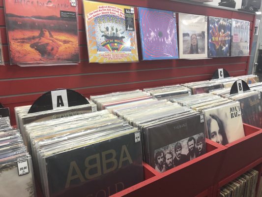 THE EXCHANGE - Updated July 2024 - 13 Photos & 21 Reviews - 4776 ...