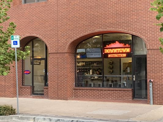 DOWNTOWN NUTRITION - Updated November 2025 - 13 Photos - 110 N Robinson ...