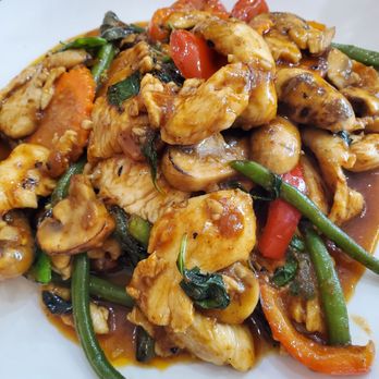 SAWADDEE KA THAI CUISINE AND PHO - Updated September 2025 - 231 Photos ...