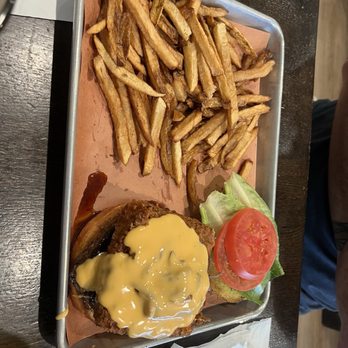 IRONWOOD TAVERN - Updated August 2025 - 315 Photos & 182 Reviews - 5117 ...