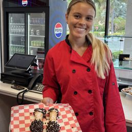 CANNOLI KITCHEN PIZZA - Updated September 2025 - 75 Photos & 11 Reviews ...