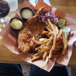 TRAPPEZE PUB - 245 Photos & 495 Reviews - 269 N Hull St, Athens ...