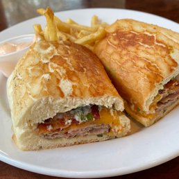 THE SLANTED PORCH - Updated October 2025 - 178 Photos & 350 Reviews ...