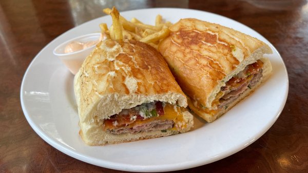 THE SLANTED PORCH - Updated October 2025 - 178 Photos & 350 Reviews ...