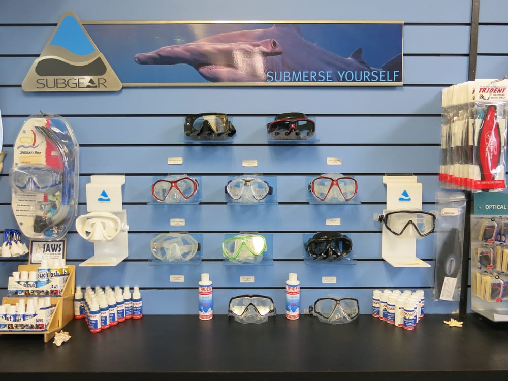 THE DIVE SHOP SAN MARCOS - 37 Photos - 1911 Old Ranch Rd 12, San Marcos ...