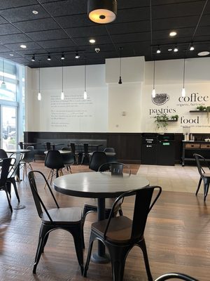 OAKLANDIA CAFE X BAKERY - Updated September 2024 - 63 Photos & 63 ...