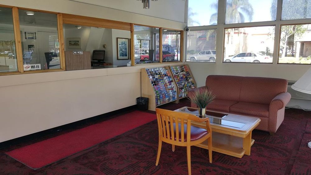 WILLOW TREE LODGE - Updated October 2024 - 1015 Harbor Blvd, Fullerton ...