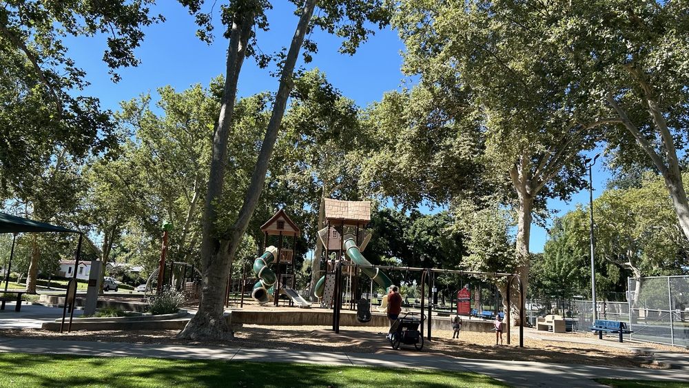 ROYER PARK - Updated October 2025 - 120 Photos & 33 Reviews - 190 Park ...