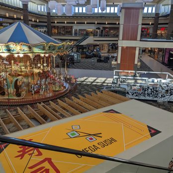 MAPLEWOOD MALL - Updated December 2025 - 124 Photos & 56 Reviews - 3001 ...