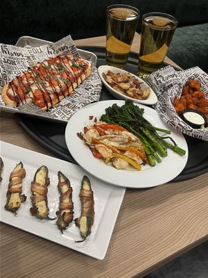 THE 202 TAVERN - Updated March 2025 - 12 Photos - 202 S Main St, Celina ...