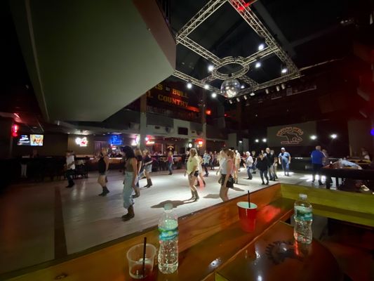 DALLAS BULL - Updated October 2025 - 45 Photos & 93 Reviews - 3322 N US ...