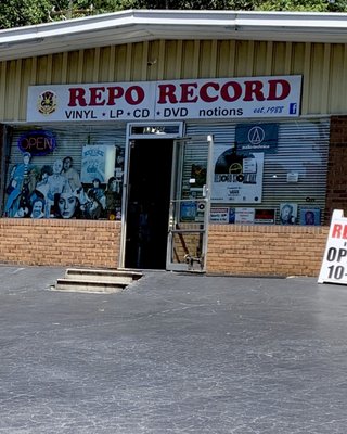 REPO RECORDS & COLLECTIBLES - 30 Photos & 43 Reviews - 3325 ...