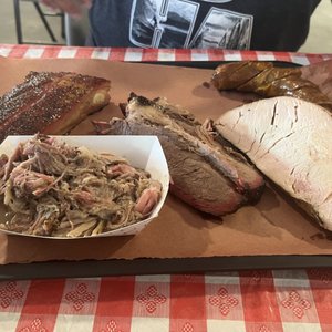 ERIC’S FAMILY BARBECUE - 407 Photos & 507 Reviews - 12345 W Indian ...