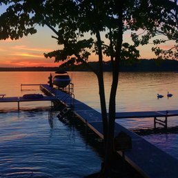 BOATHOUSE RESTAURANT - Updated August 2024 - 371 Photos & 266 Reviews ...