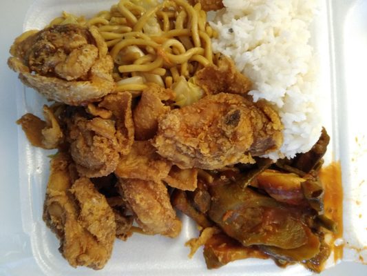 TRIPLE RTS CATERING & LUNCHWAGON - 90 Photos & 28 Reviews - 94-296 ...