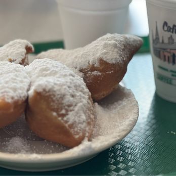 CAFE DU MONDE - Updated September 2024 - 1486 Photos & 1057 Reviews ...